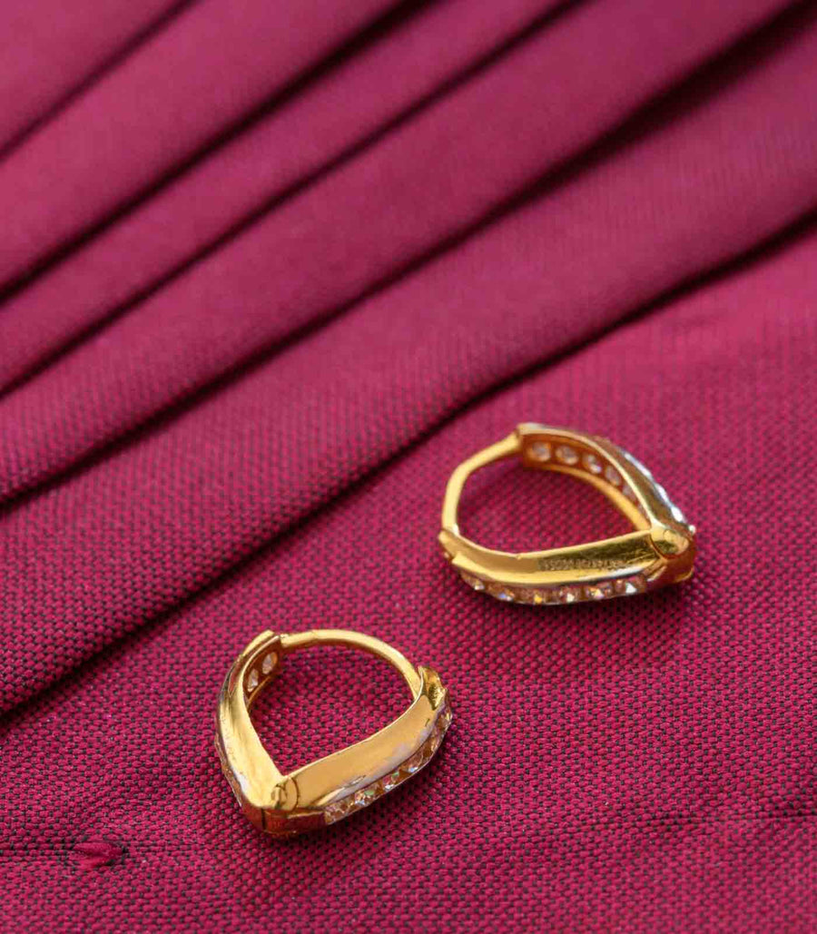 Earrings | Buy Pointed Tips Earrings @OnlinePNG – P. N. Gadgil & Sons Ltd